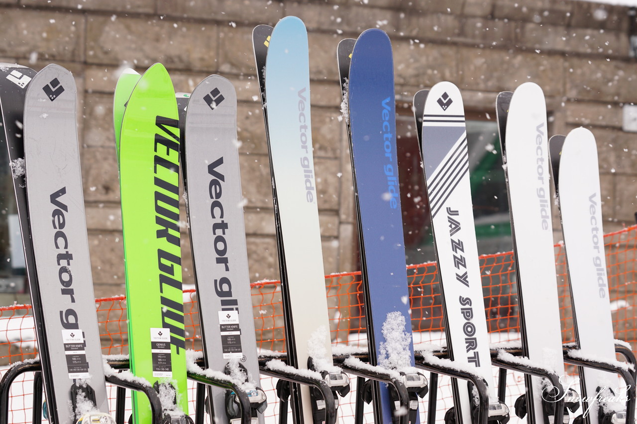 VECTOR GLIDE DEMO TOUR 2019 -GLIDE ON GROOVE- KIRORO 開幕。 | 北海道雪山情報 ...