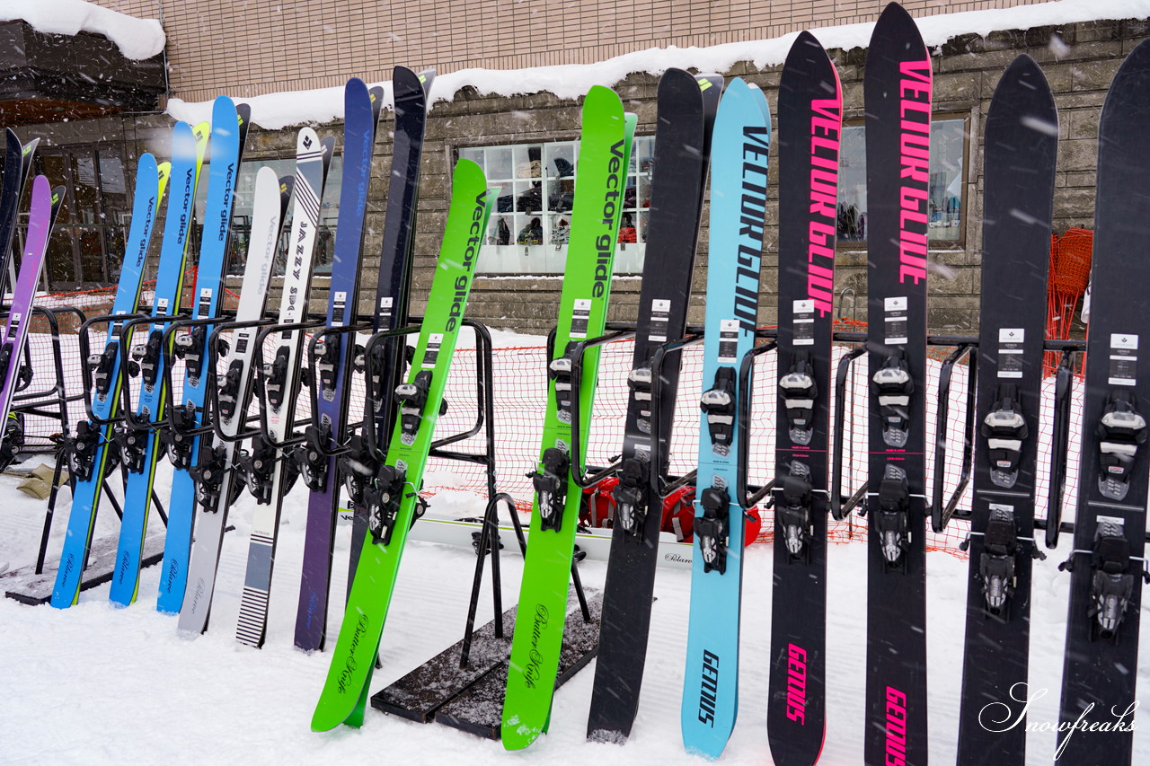 VECTOR GLIDE DEMO TOUR 2020 [GLIDE ON GROOVE] in キロロリゾート 最高のターンを思い浮かべ ...