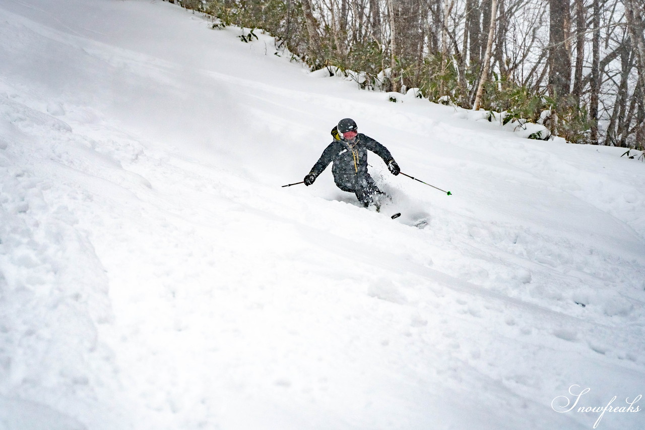 2021年元旦。新しい年の始まりは、道南一の雪質を誇る『今金町ピリカスキー場』から。地元・今金町出身の同級生スキーヤーの皆さんとフォト ...