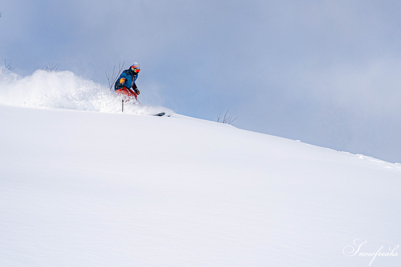 かもい岳国際スキー場 あの突然の閉鎖から2シーズンぶりにリフト営業再開。パウダースノーの宝庫『かもい岳』復活の冬！ | 北海道雪山情報 ...